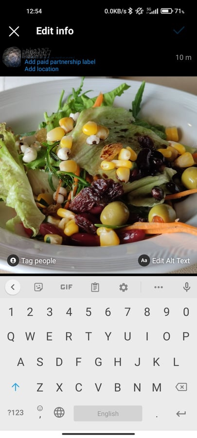 Instagram add paid partnership label